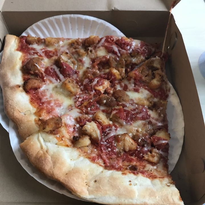 mark.hocevar's Pizza Review at Antonio's Pizza | One Bite