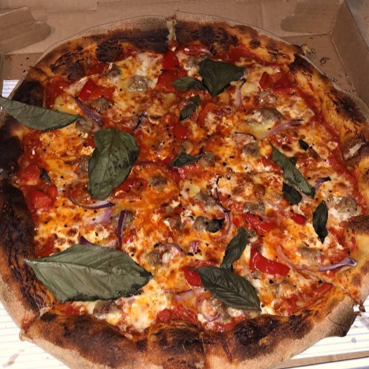 draxxo's Pizza Review at Moonlight Pizza | One Bite