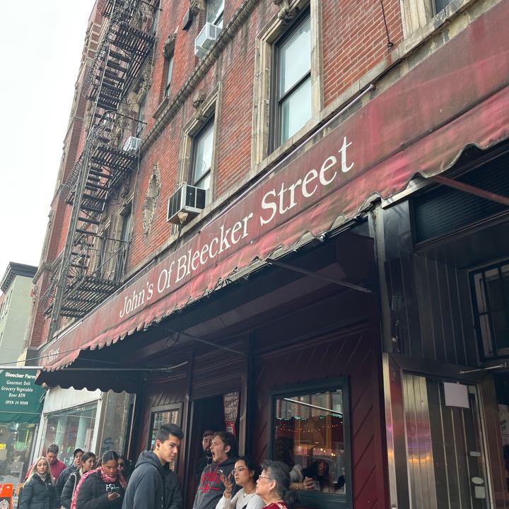 bryson.gordon's Pizza Review at John's of Bleecker Street | One Bite