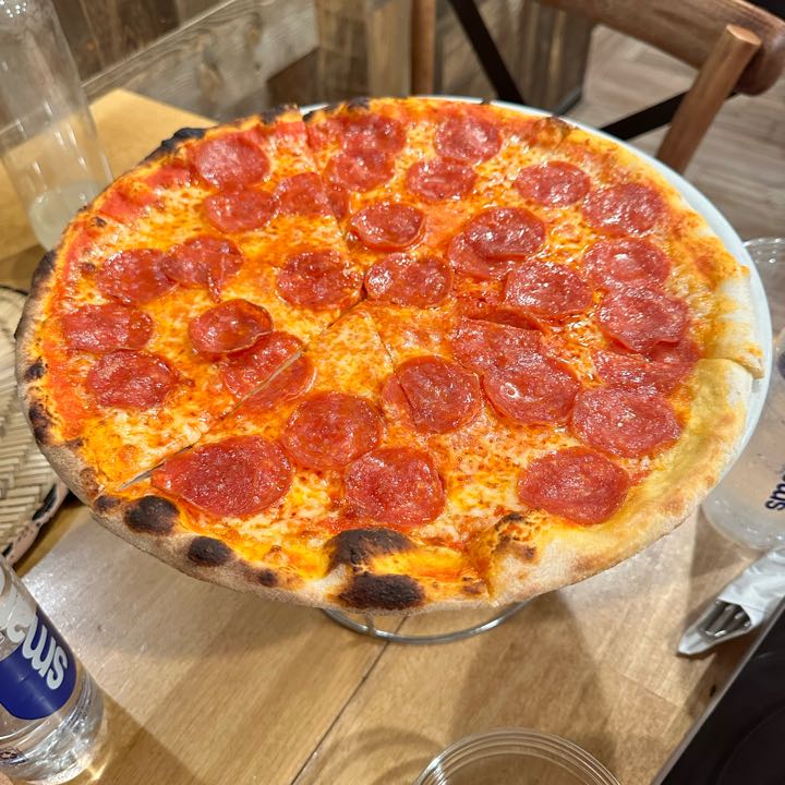 michael.macias1's Pizza Review at Mister O1 Extraordinary Pizza - South ...