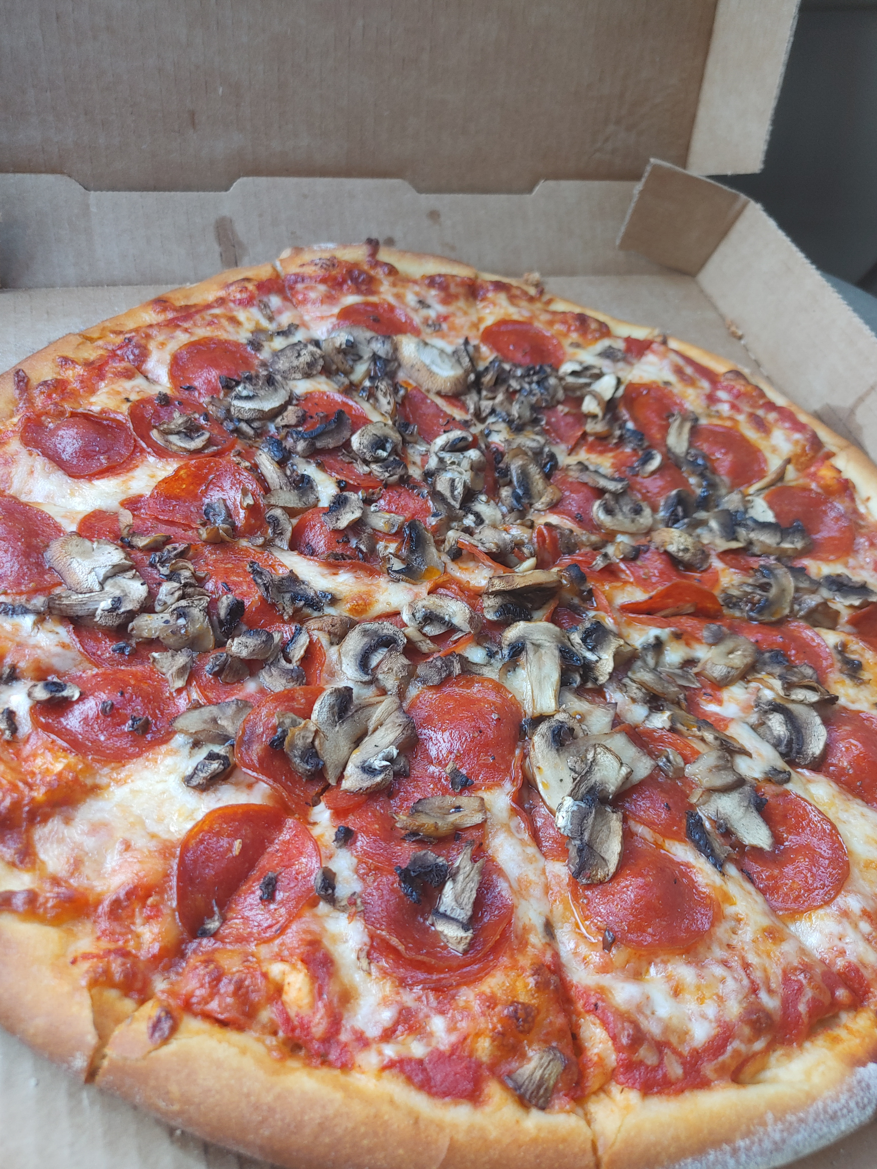 High Point Pizza Reviews Memphis TN One Bite